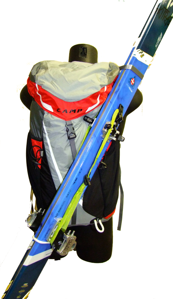 porter skis de rando - Blog Montania Sport