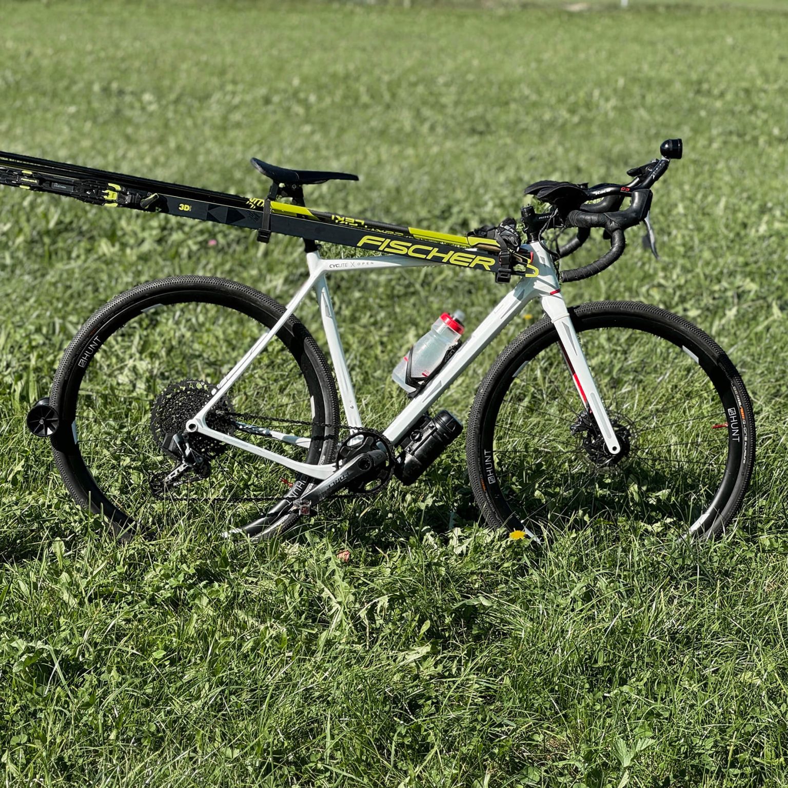 Cet hiver, testez le vélo-ski ! - Blog Montania Sport